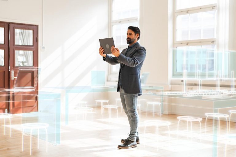Building Augmented Reality: Your guide to creating AR spaces | Plattar